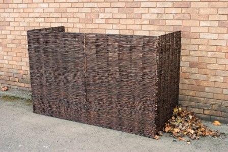 Wheelie Bin Screen - Triple www.landscapeplastics.co.uk