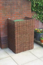 Wheelie Bin Screen - Single www.landscapeplastics.co.uk